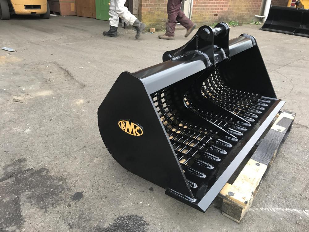 8-14 Ton Silt Bucket Any Machine / Model - The Bucket Manufacturing Company