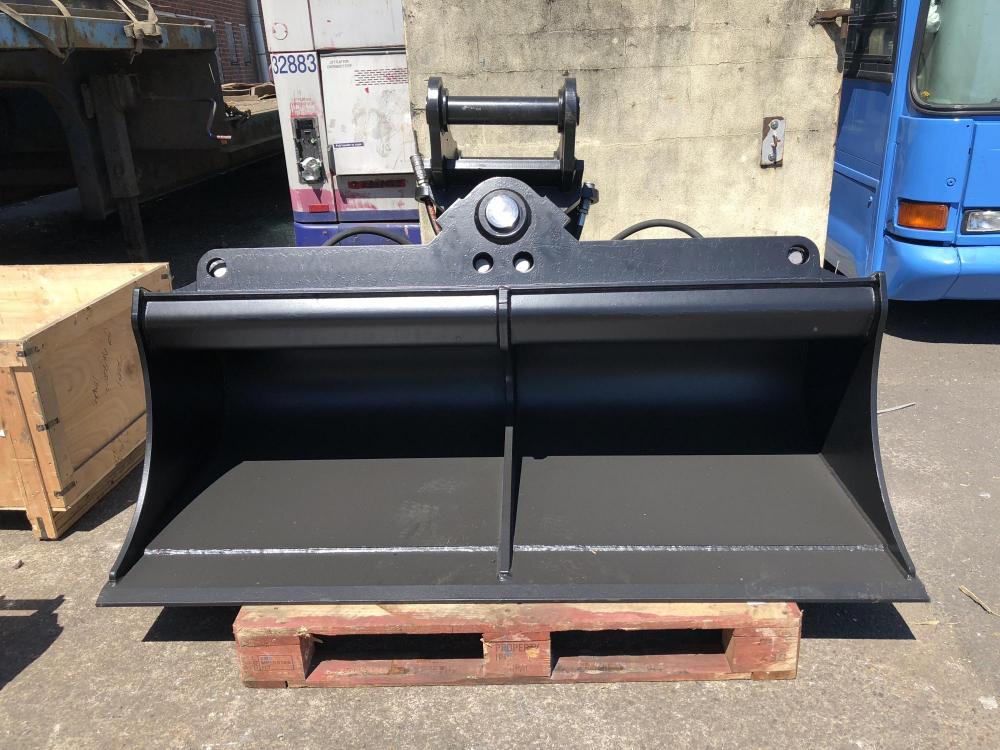 Angle Tilt Any Machine / Model - The Bucket Manufacturing Company