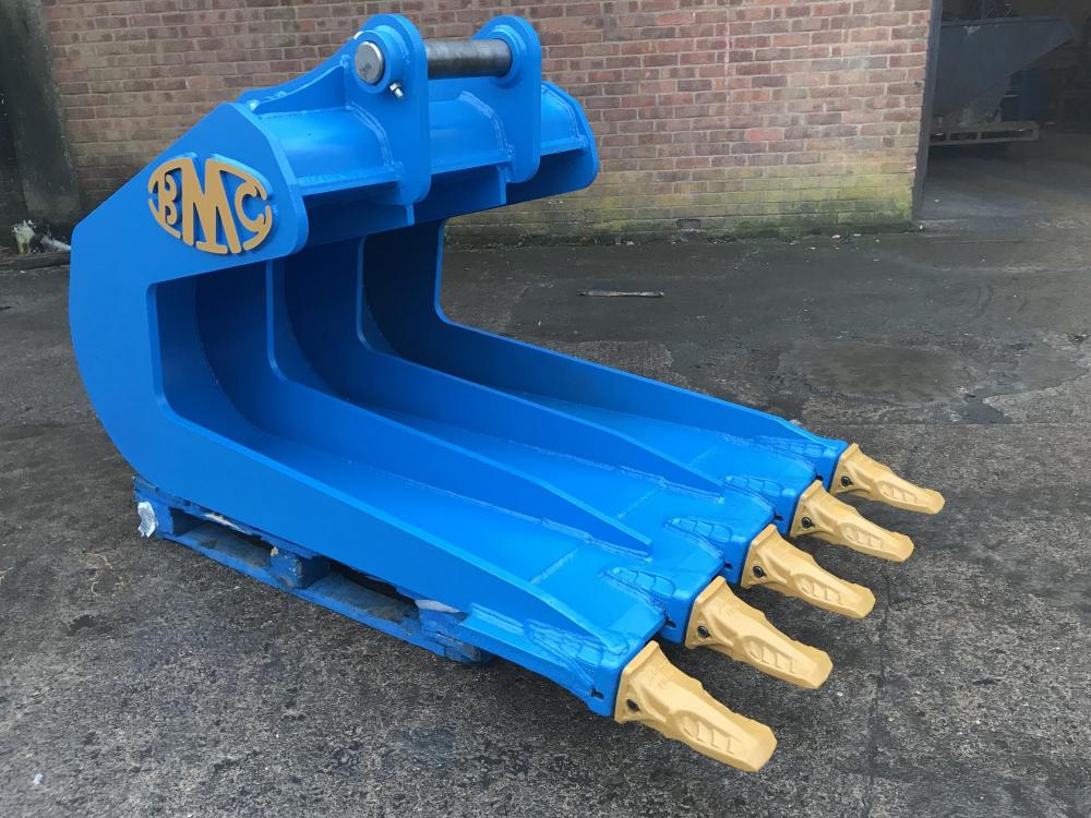 Concrete Slab Bucket Any Machine / Model - The Bucket Manufacturing Company