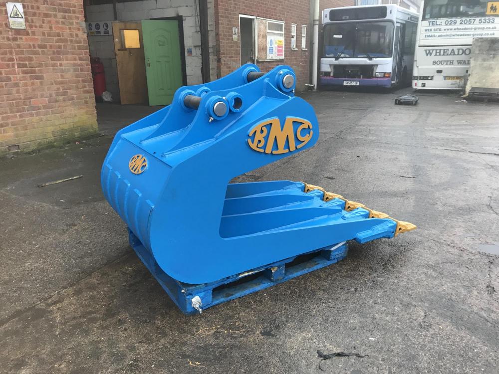 Concrete Slab Bucket Any Machine / Model - The Bucket Manufacturing Company