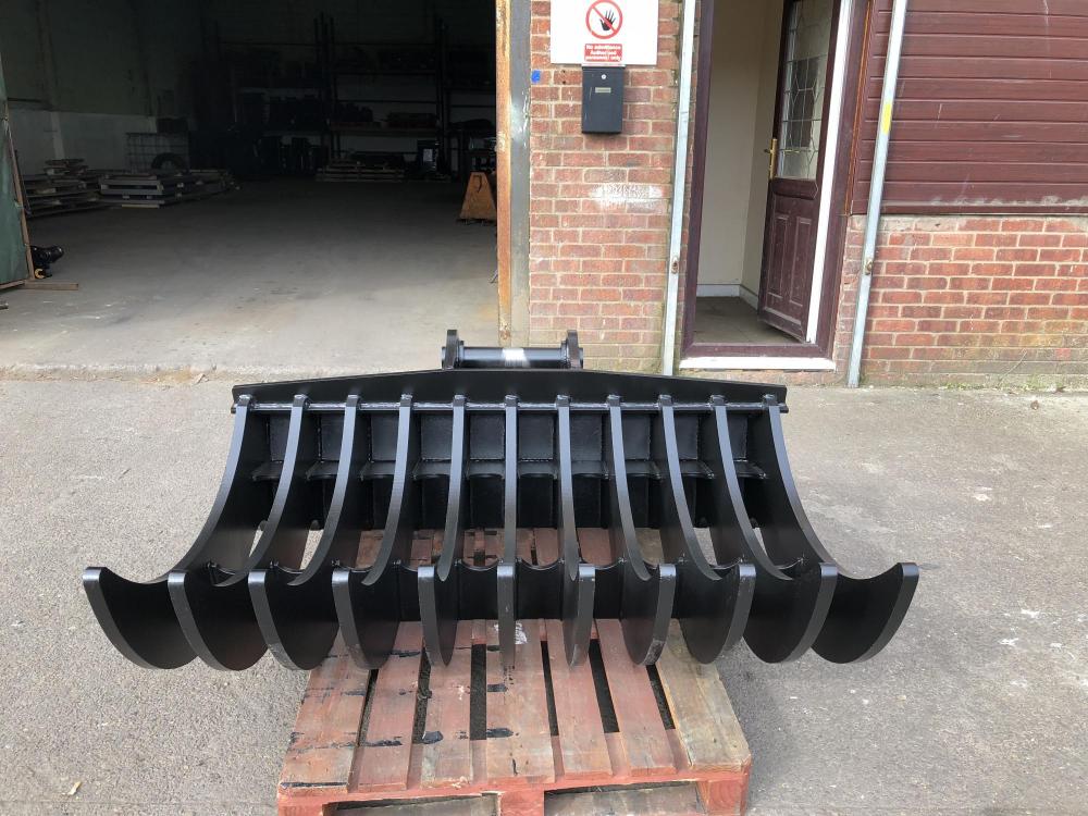 Heavy Duty Land Rake (Narrow Gaps) Any Machine / Model - The Bucket ...