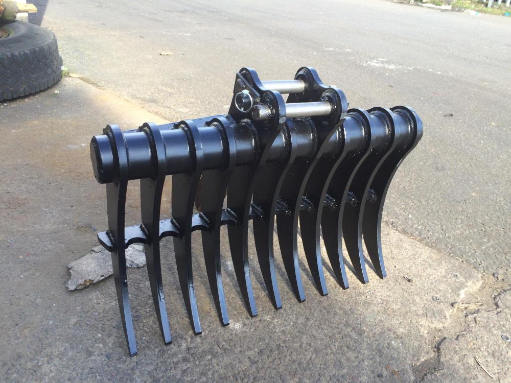 Land Rake Any Machine / Model - The Bucket Manufacturing Company