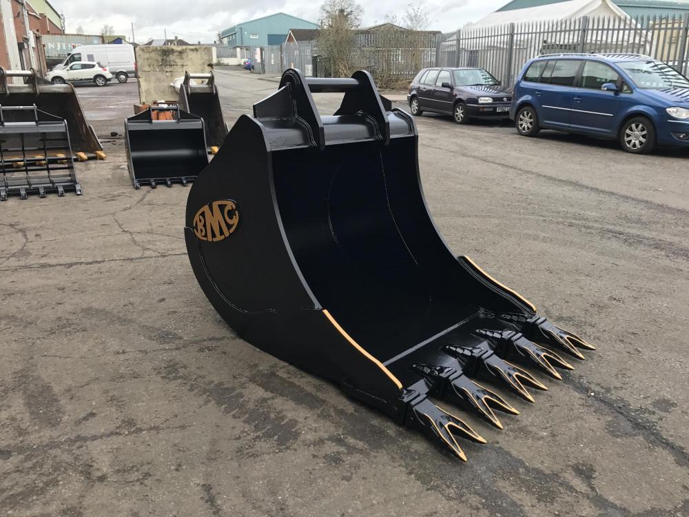 Rock Buckets Any Machine / Model - The Bucket Manufacturing Company