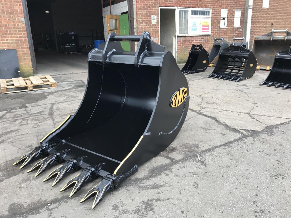 Rock Buckets Any Machine / Model - The Bucket Manufacturing Company