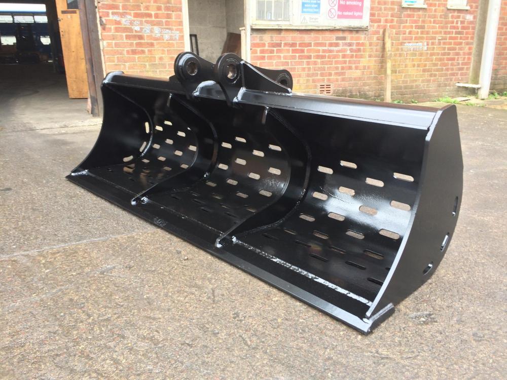 Silt Bucket Any Machine - The Bucket Manufacturing Company