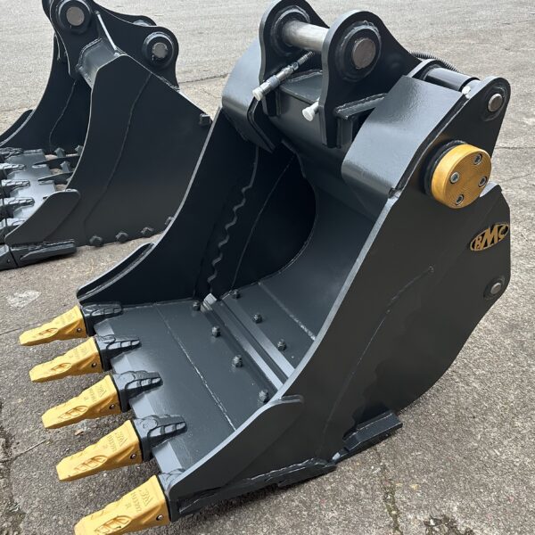 4 in 1 Excavator Buckets - The Bucket Manufacturing Company